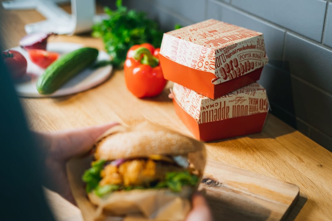 Burger boxes - how to serve burgers and sandwiches for takeaway - Ciao ...