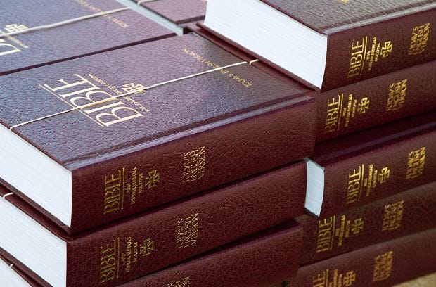 Reasons Your Church Should Purchase Bibles in Bulk - Ciao Pittsburgh